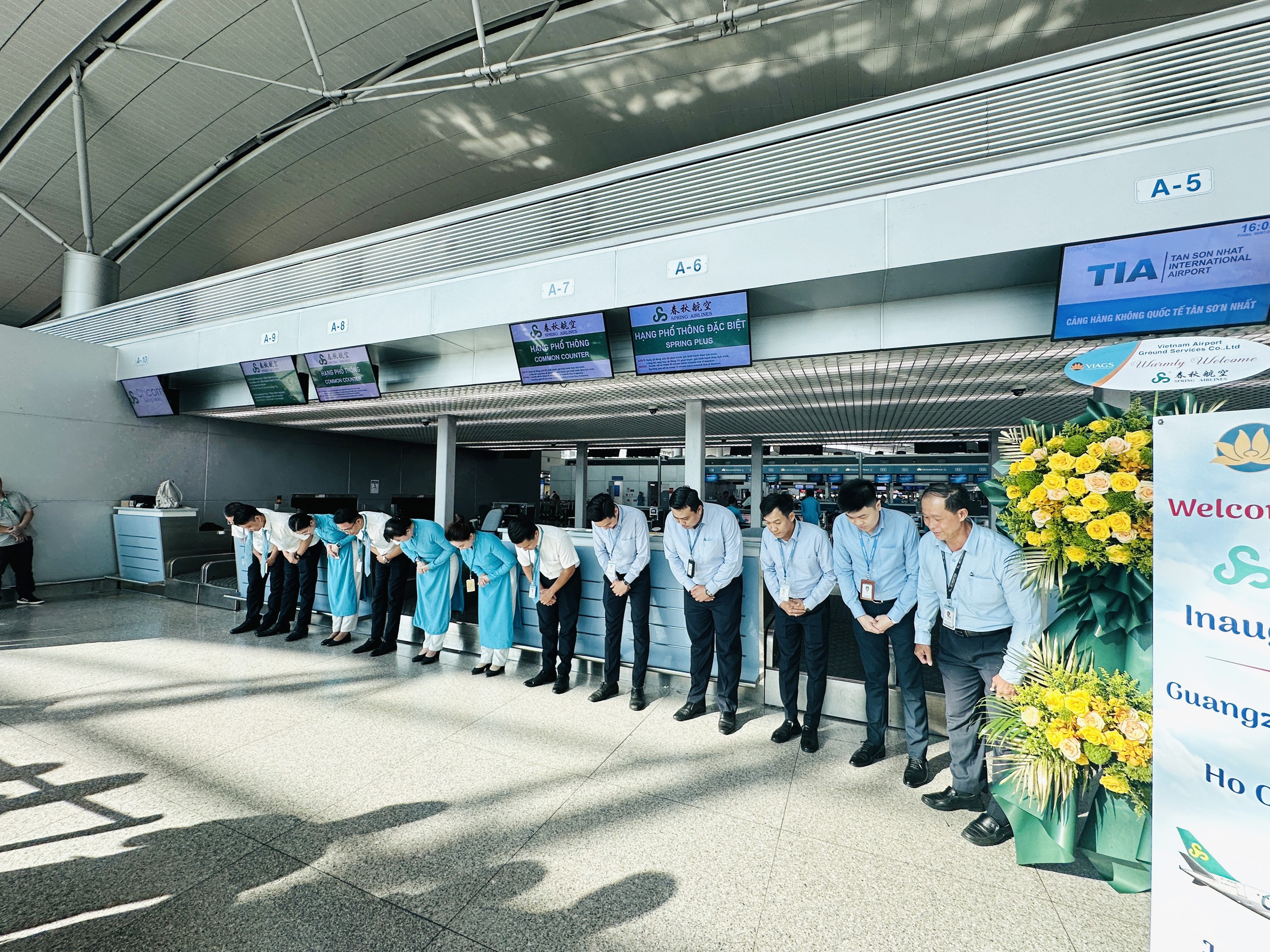 VIAGS CHÚC MỪNG HÃNG HÀNG KHÔNG SPRING AIRLINES KHAI TRƯƠNG ĐƯỜNG BAY ...